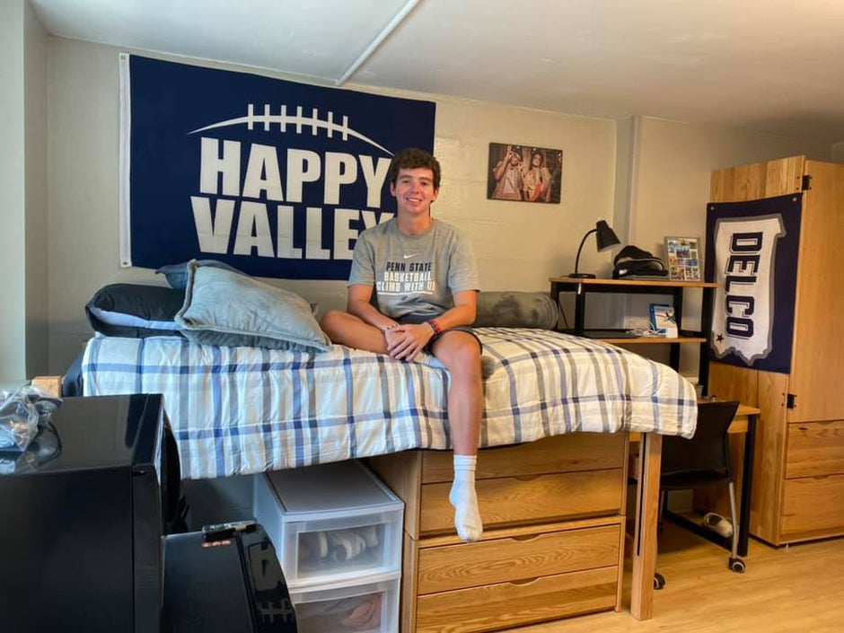 Dorm Flags – Blue Rooted