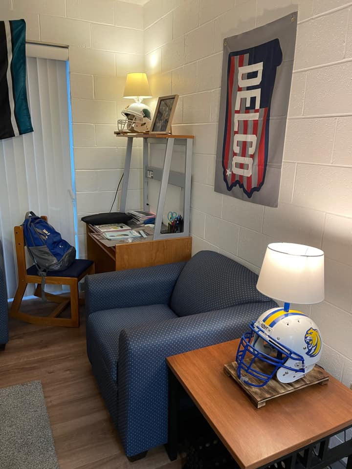 Dorm Flags – Blue Rooted